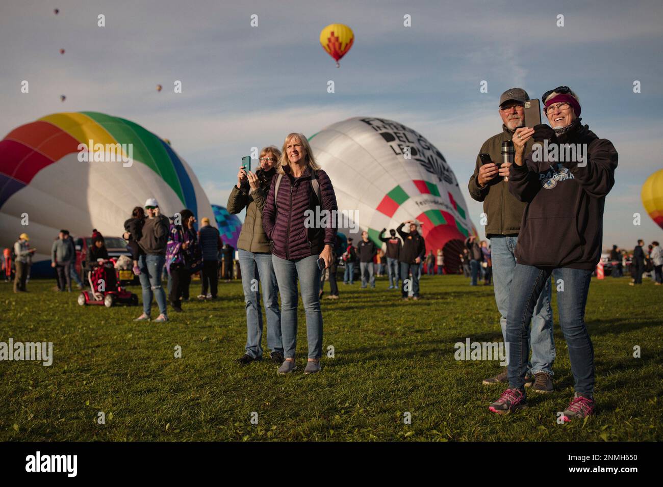 From left, Karen Hess and Vicki Fry of Austin and Bob and Toni Crummett ...