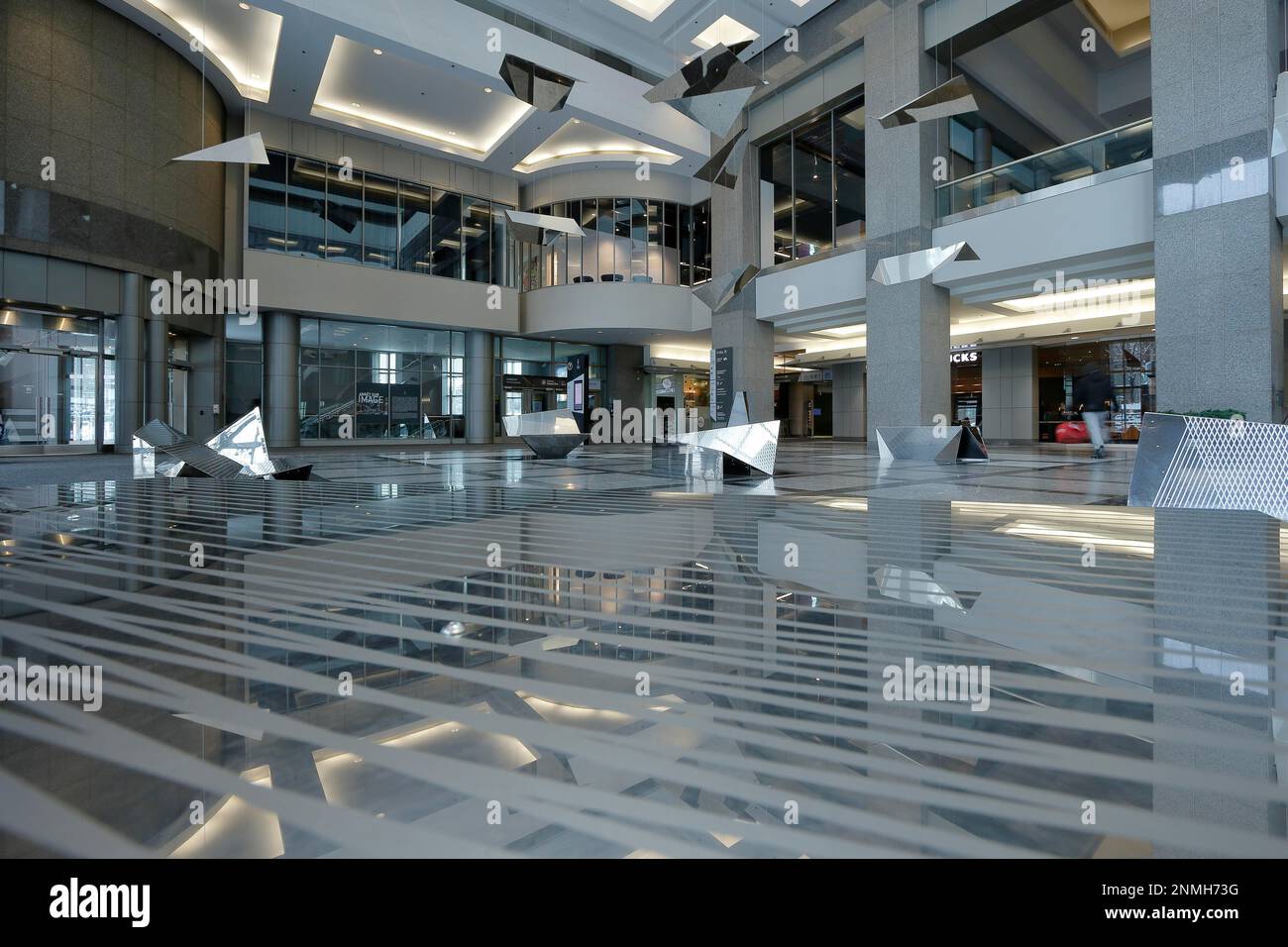 Indoor and underground walkway connections, Montreal, Province of ...