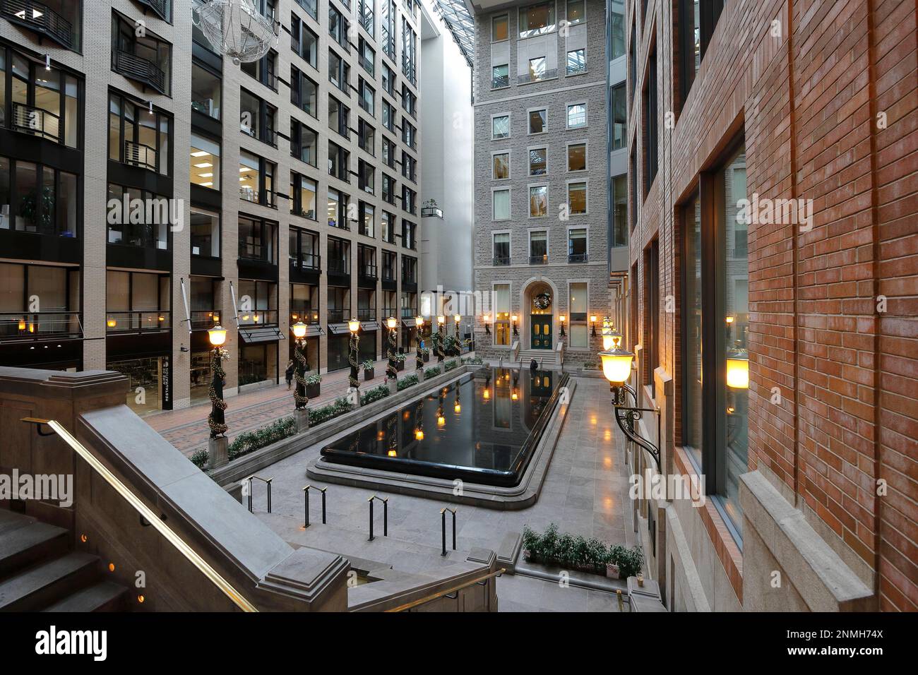 World trade center montreal hi-res stock photography and images - Alamy