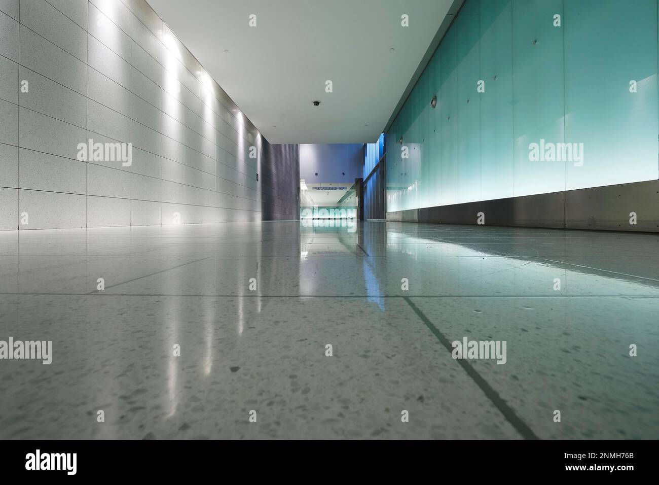 Indoor and underground walkway connections, Montreal, Province of ...