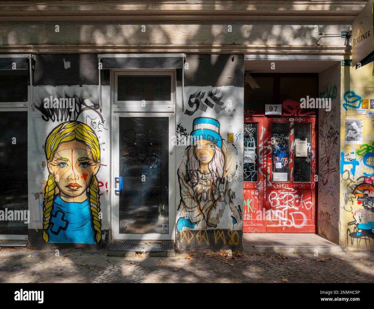 Prenzlauer berg graffiti hi-res stock photography and images - Alamy