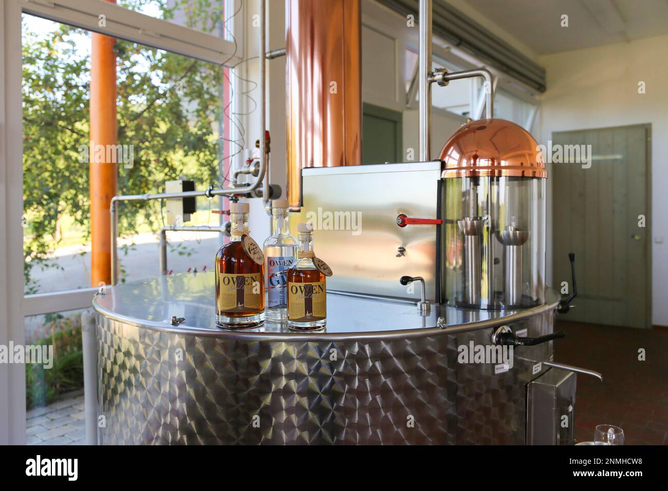 Swabian whisky, gin, distillates, bottles, labels, Rabel distillery ...