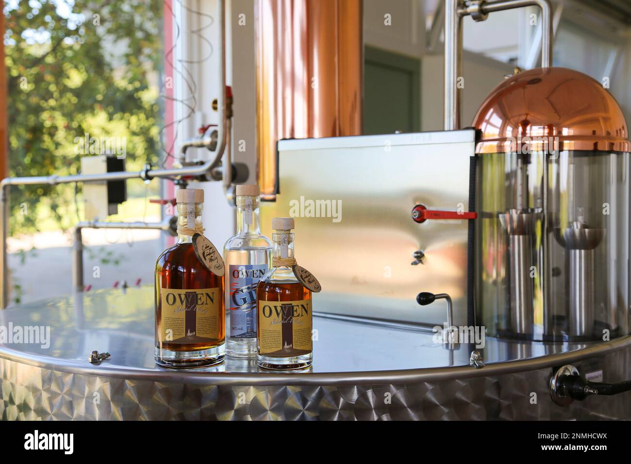 Swabian whisky, gin, distillates, bottles, labels, Rabel distillery ...