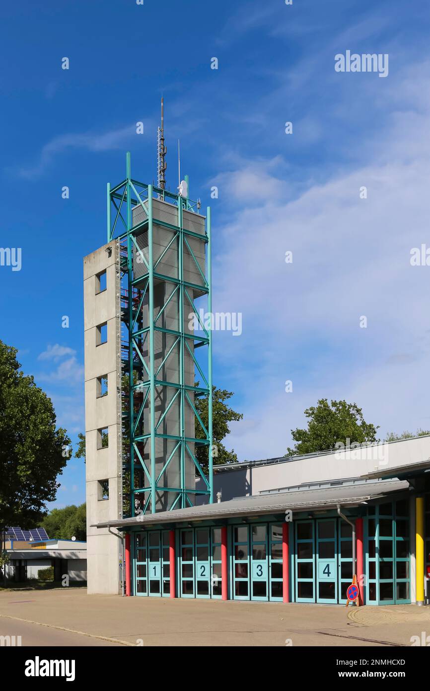 Volunteer fire brigade of the city of Pfullingen, premises, hose ...