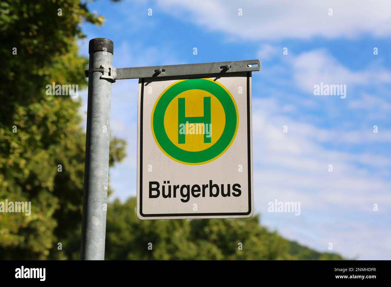Bus stop sign board hi-res stock photography and images - Alamy