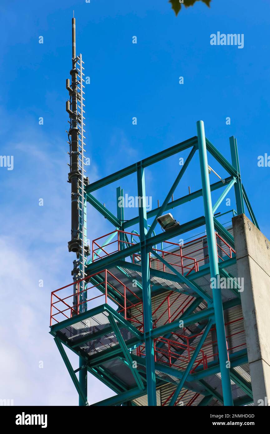 Volunteer fire brigade of the city of Pfullingen, premises, hose ...