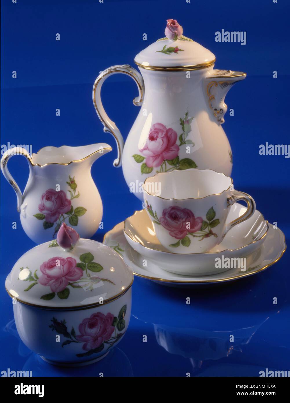 Herend porcelain manufactory hi-res stock photography and images - Alamy