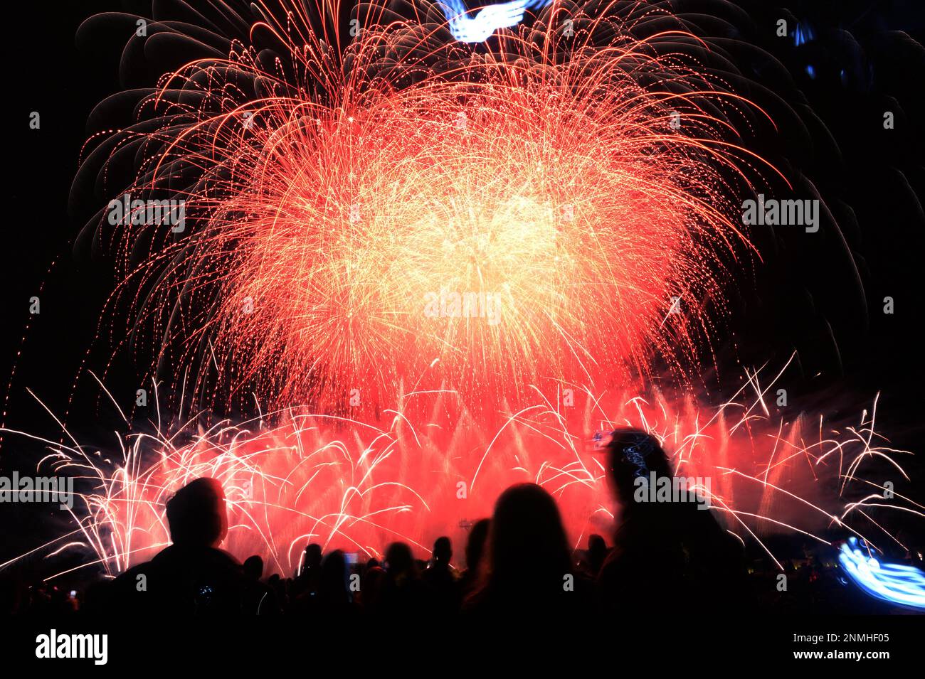 The International Fireworks Competition in Herrenhaeuser Gardens ...