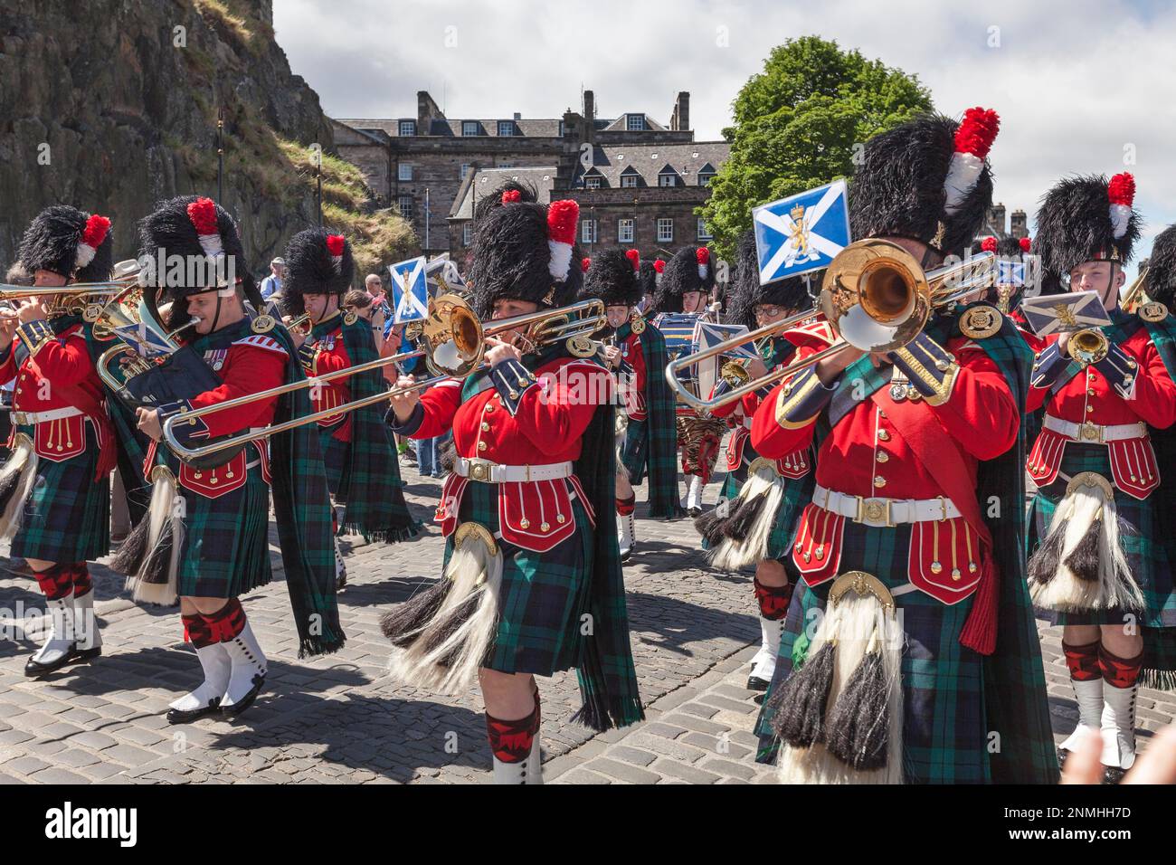 Castle parade hi-res stock photography and images - Alamy