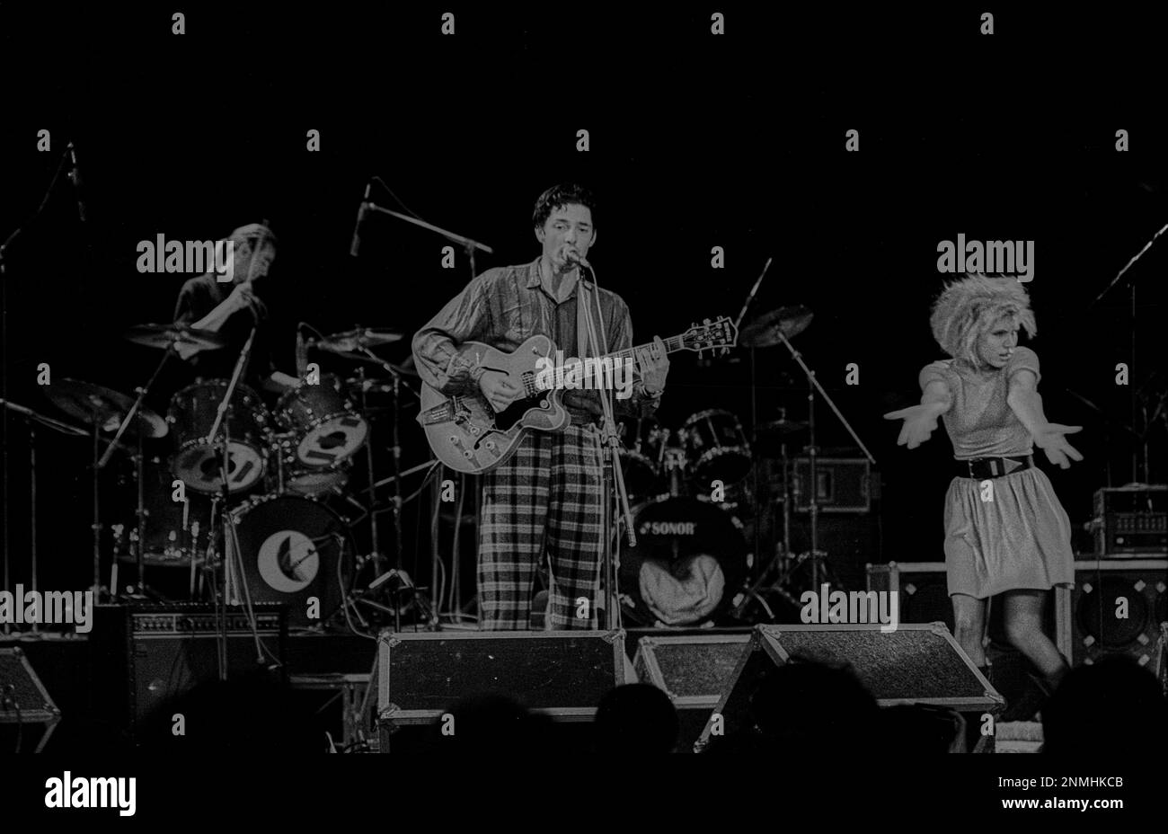 GDR, Berlin, 26.1.1990, Palast total, youth event in the Palace of the Republic, singer Stock ...