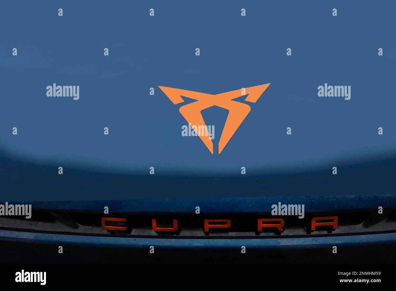 Cupra logo hi-res stock photography and images - Alamy