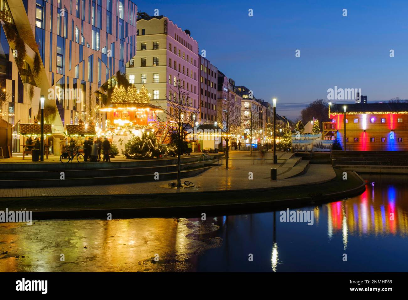 Christmas Market at the Koe-Bogen, Blue Hour, Koenigsallee, Duesseldorf ...