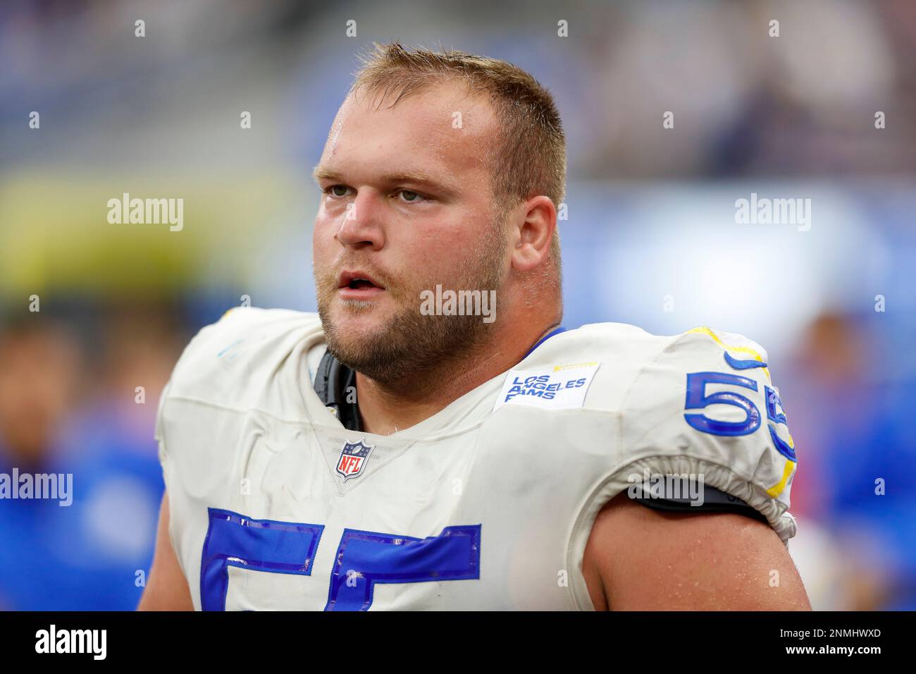 INGLEWOOD, CA - SEPTEMBER 26: Los Angeles Rams center Brian Allen (55 ...