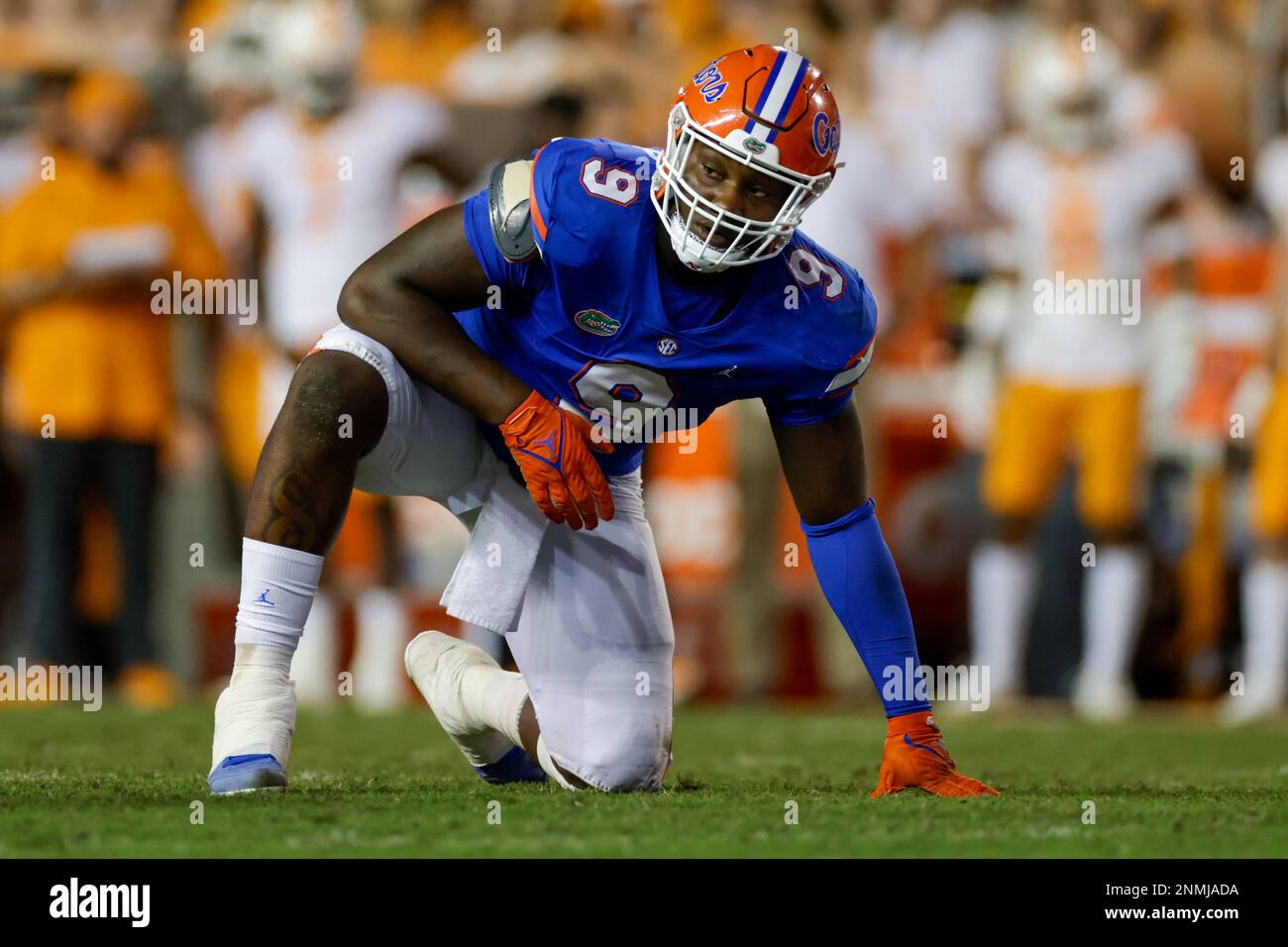 GAINESVILLE, FL - SEPTEMBER 25: Florida Gators defensive lineman Gervon ...