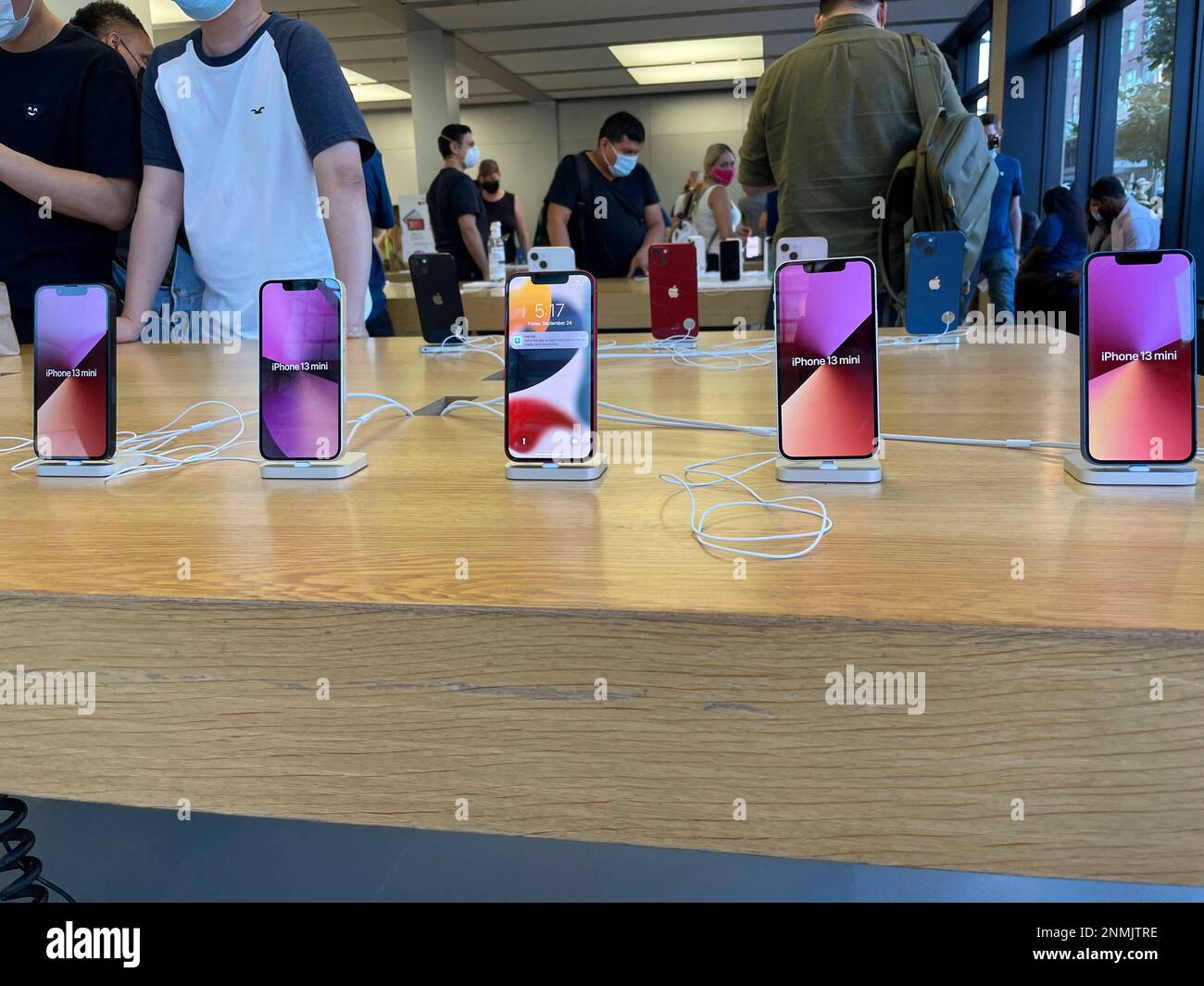 Photo by: STRF/STAR MAX/IPx 2021 9/24/21 The new iPhone 13 line of ...