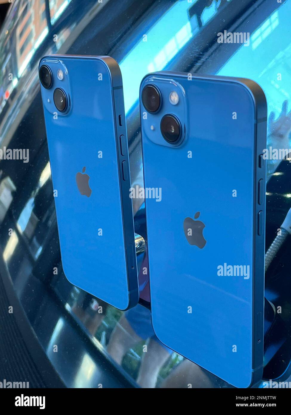Photo by: STRF/STAR MAX/IPx 2021 9/24/21 The new iPhone 13 line of ...