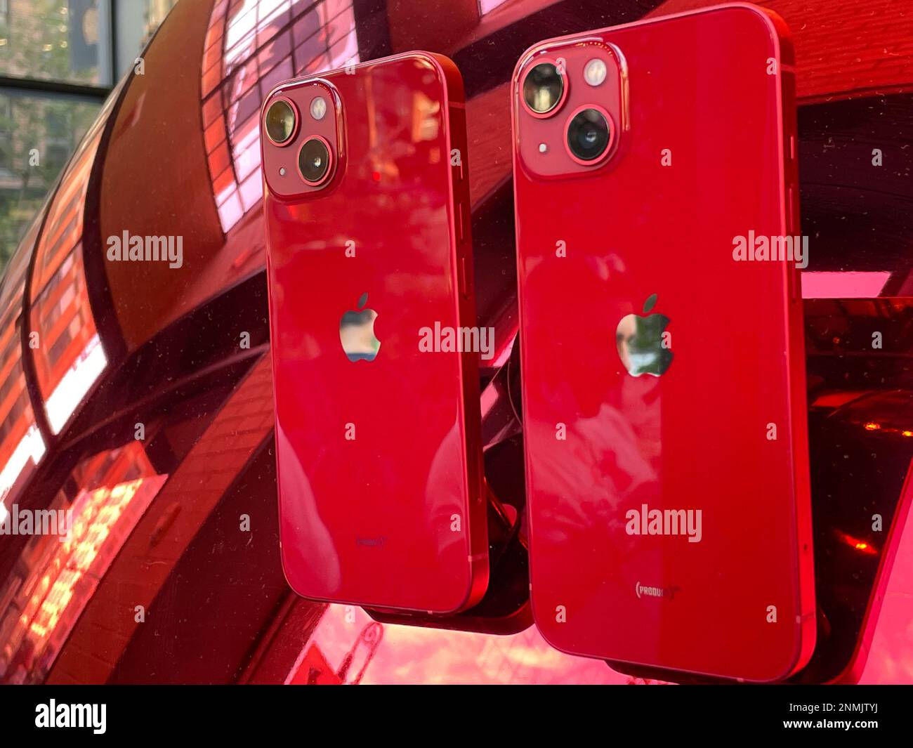 Photo by: STRF/STAR MAX/IPx 2021 9/24/21 The new iPhone 13 line of ...