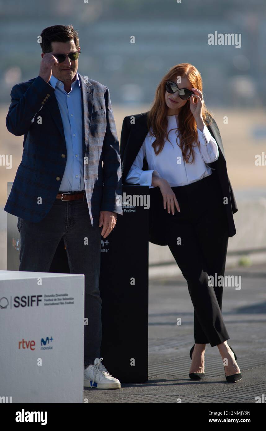 Actress Jessica Chastain (r) and film director Michael Showalter (l) at ...