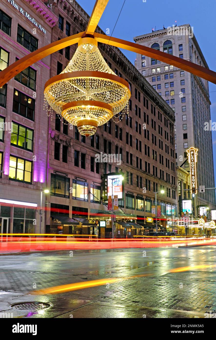 Cleveland night streetscape hi-res stock photography and images - Alamy