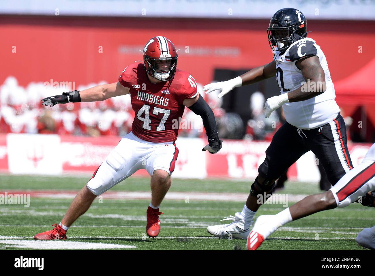 BLOOMINGTON, IN - SEPTEMBER 18: Indiana Hoosiers linebacker Micah ...