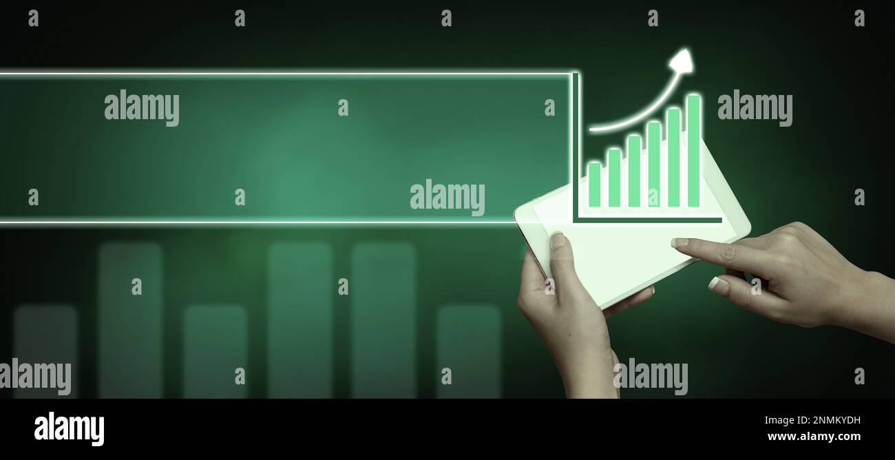 Hands two women green screen hi-res stock photography and images - Alamy