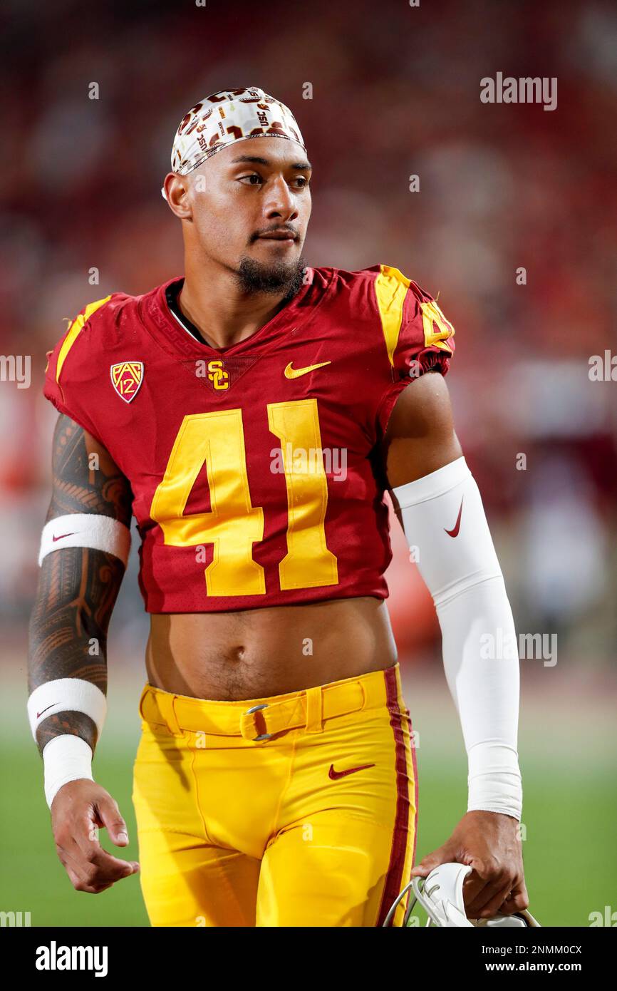 LOS ANGELES, CA - SEPTEMBER 11: USC Trojans linebacker Juliano Falaniko ...