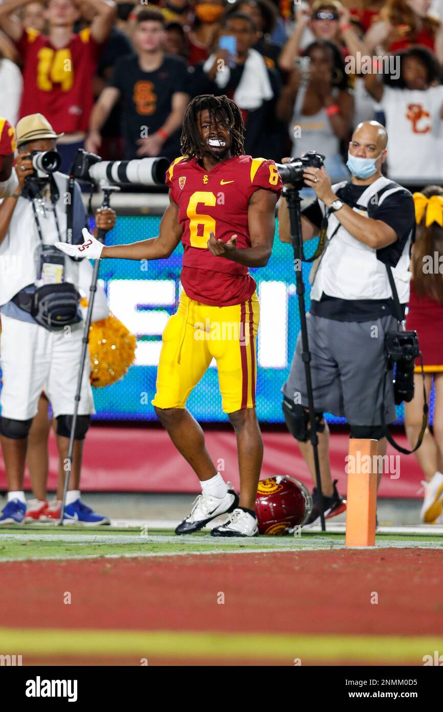 LOS ANGELES, CA - SEPTEMBER 11: USC Trojans cornerback Isaac Taylor ...