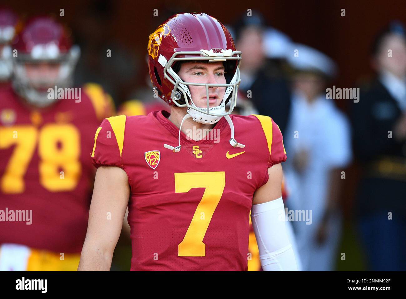 LOS ANGELES, CA - SEPTEMBER 11: USC Trojans quarterback Miller Moss (7 ...