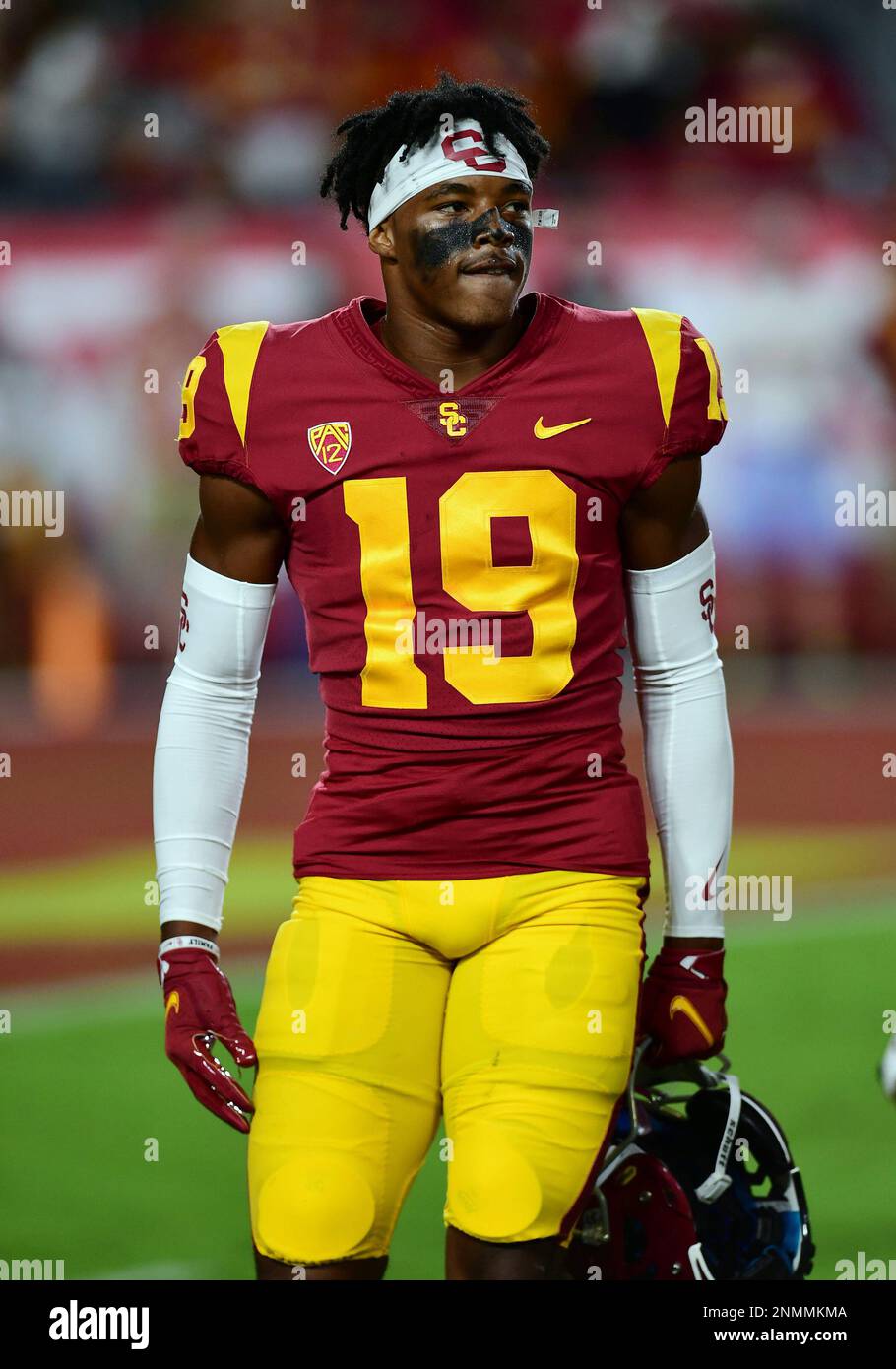 LOS ANGELES, CA - SEPTEMBER 11: USC Trojans safety Jaylin Smith (19) on ...