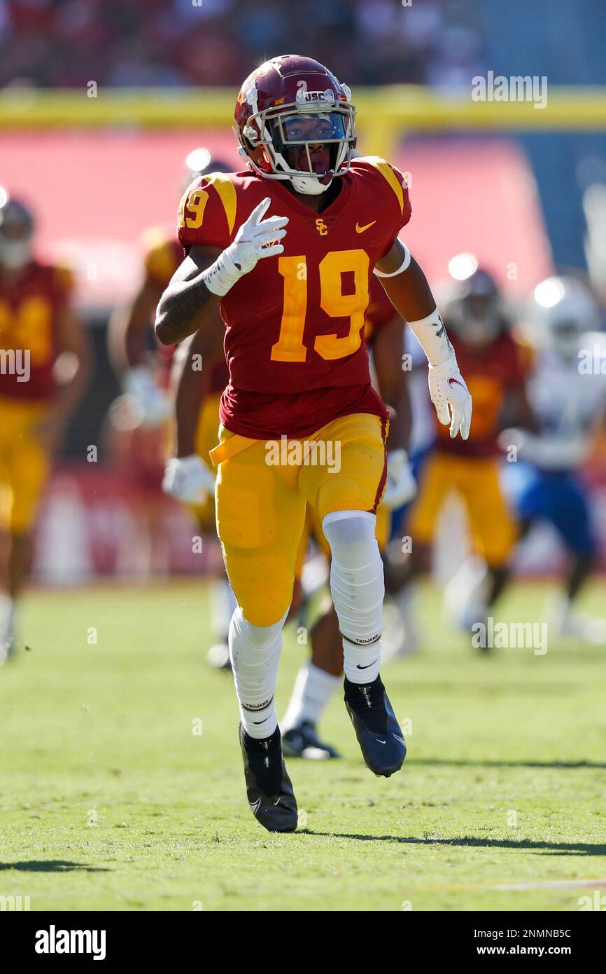 LOS ANGELES, CA - SEPTEMBER 04: USC Trojans safety Jaylin Smith (19 ...