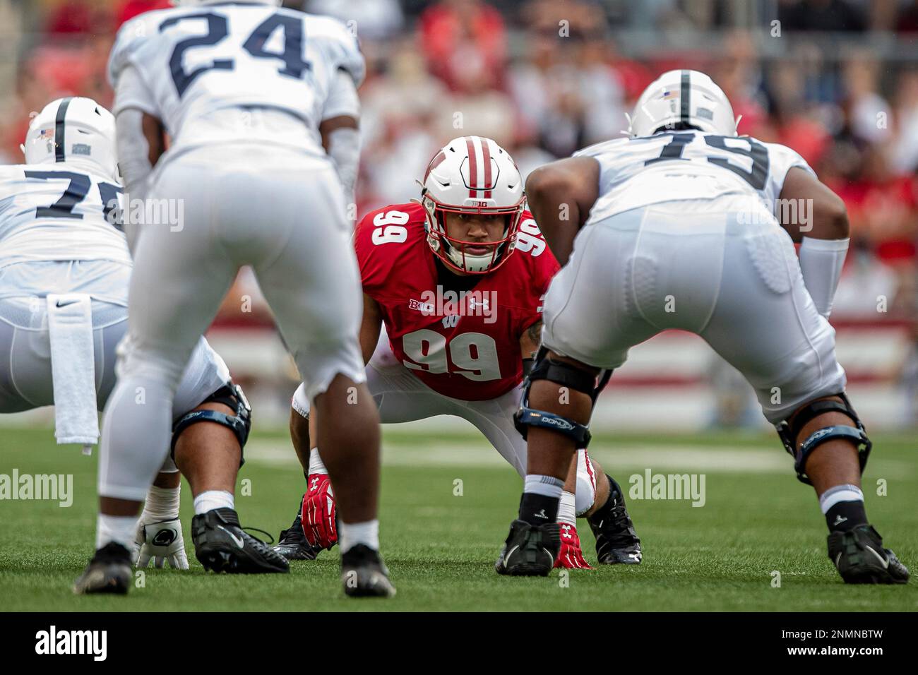 MADISON, WI - SEPTEMBER 04: Wisconsin Badgers defensive end Isaiah ...