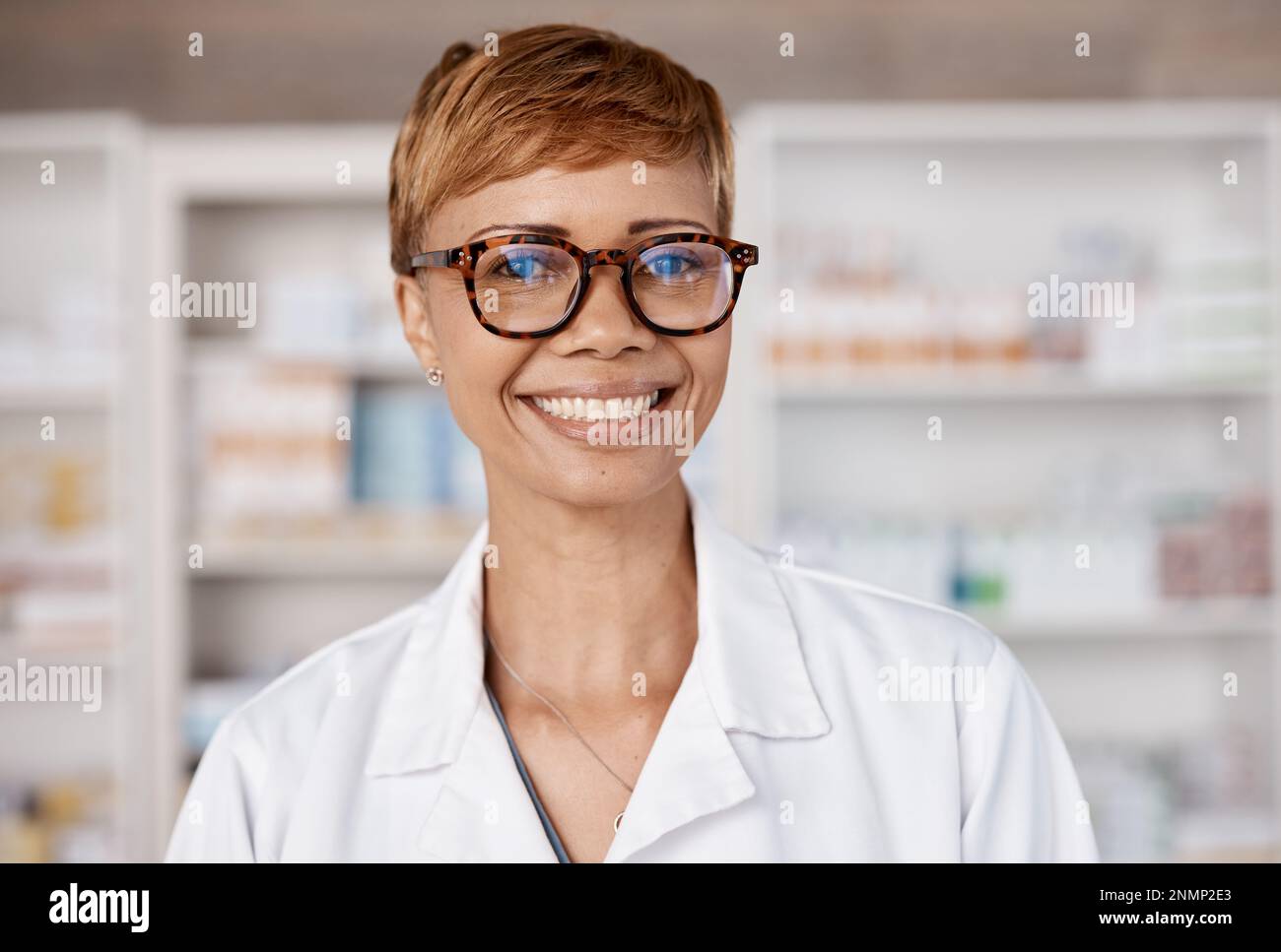 Woman manager and pharma hi-res stock photography and images - Alamy