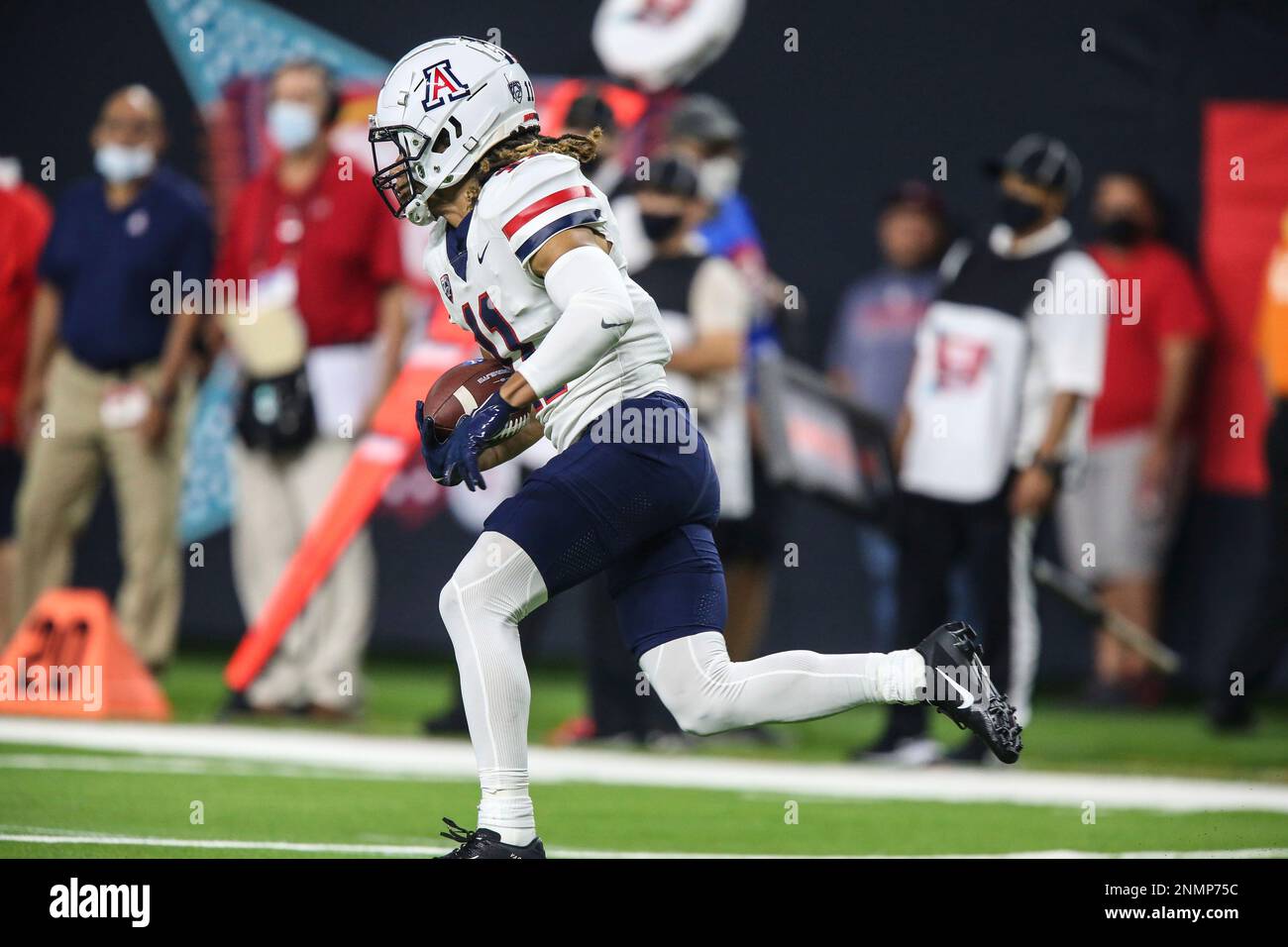 September 04, 2021: Arizona Wildcats wide receiver Tayvian Cunningham ...