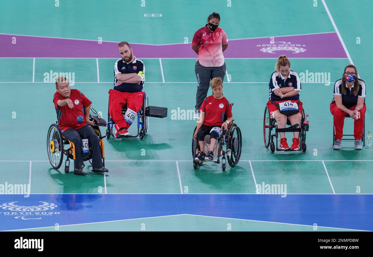 Hong Kong's Leung Yuk Wing and Vivian Lau Wai Yan in action during the ...
