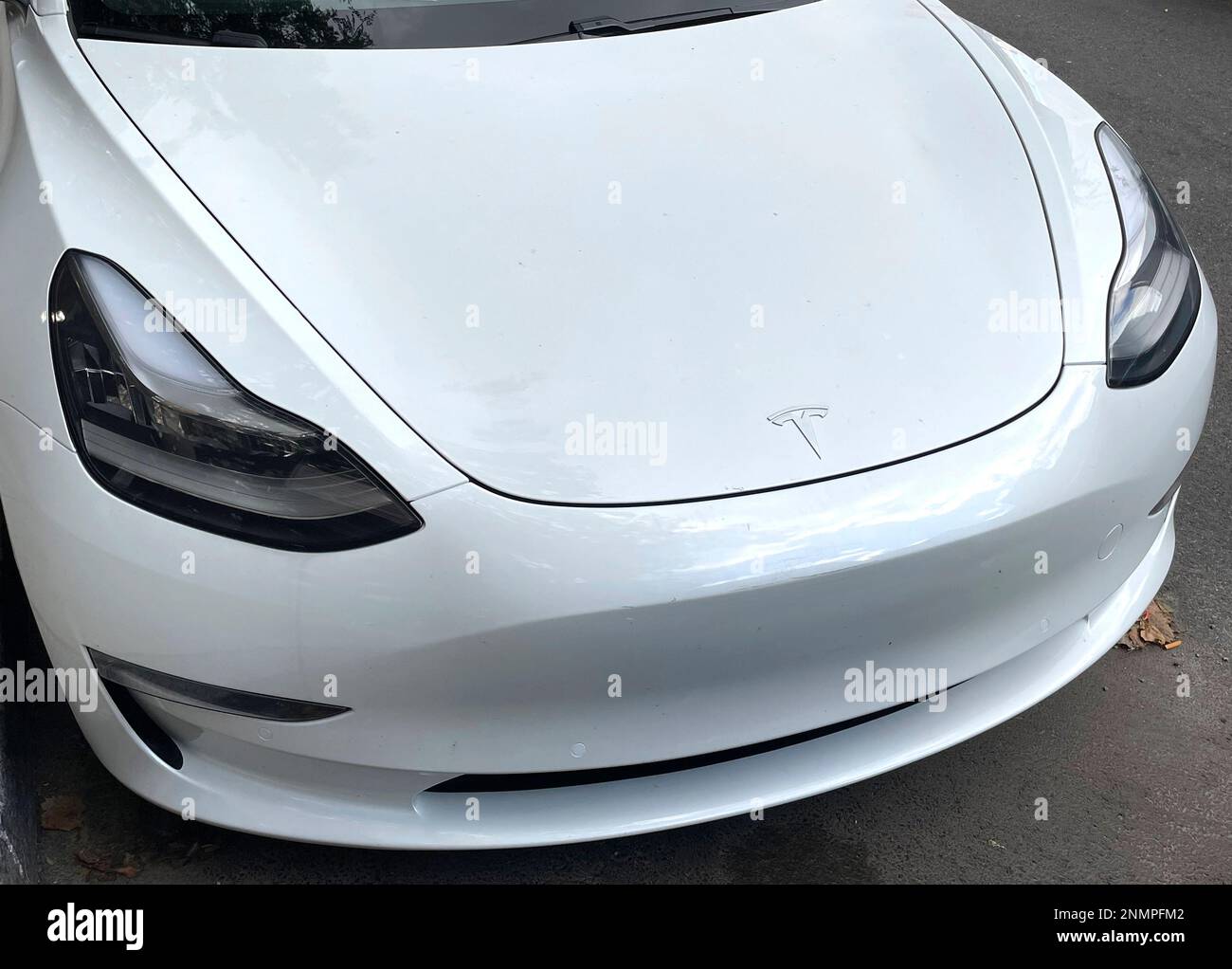Photo by: STRF/STAR MAX/IPx 2021 9/3/21 U.S. probes fatal Tesla crash ...