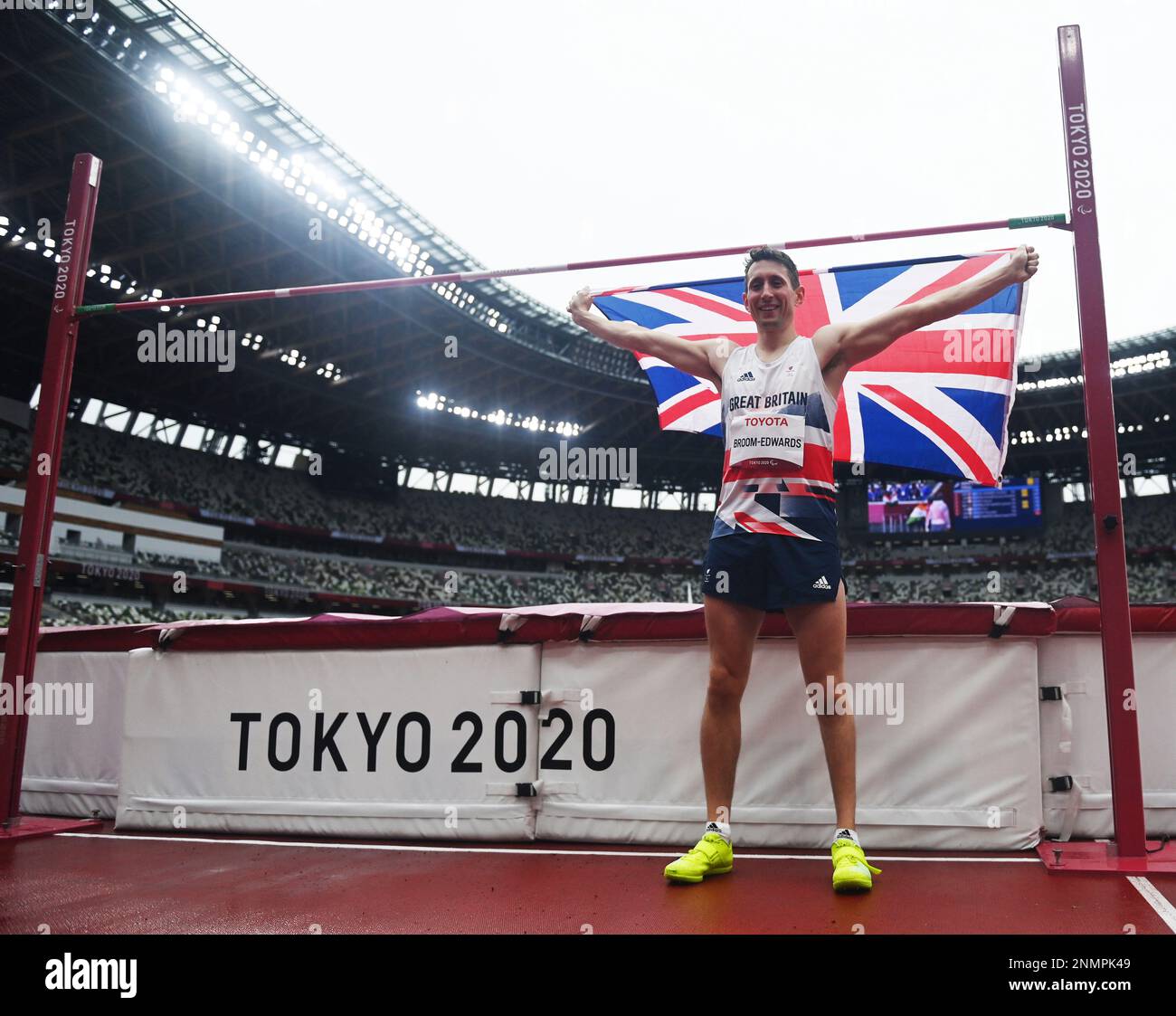 BROOM-EDWARDS Jonathan of Great Britain celebrates after Athletics men ...