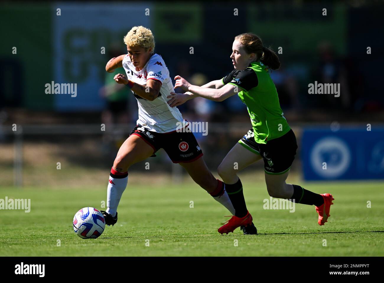 Malia Steinmetz of Western Sydney Wanderes fights for the ball with ...