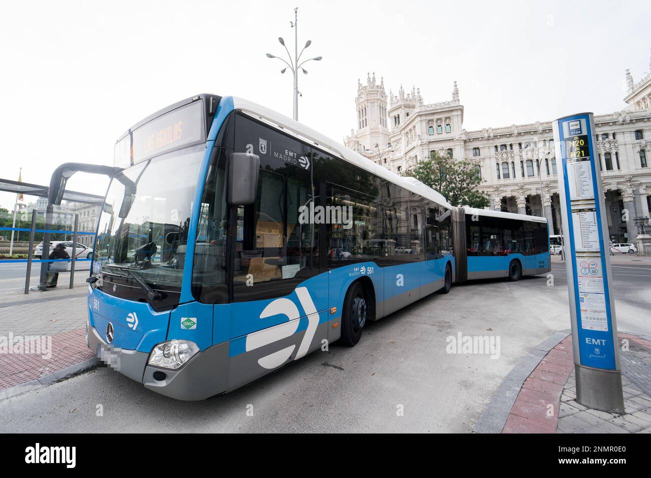 A bus of the Empresa Municipal de Transportes (EMT), in Plaza de ...