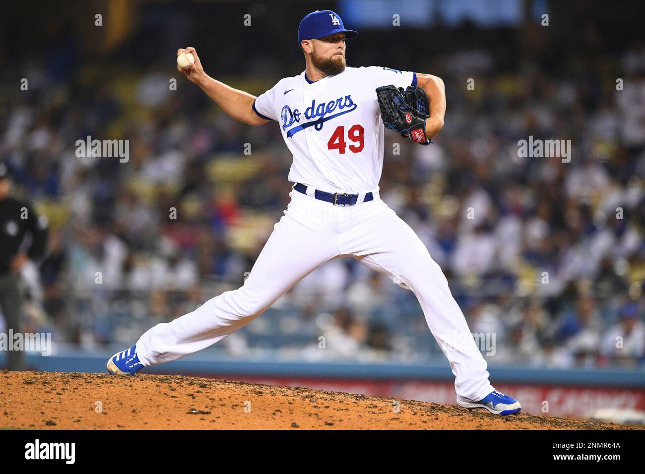 LOS ANGELES, CA - AUGUST 30: Los Angeles Dodgers pitcher Blake Treinen ...
