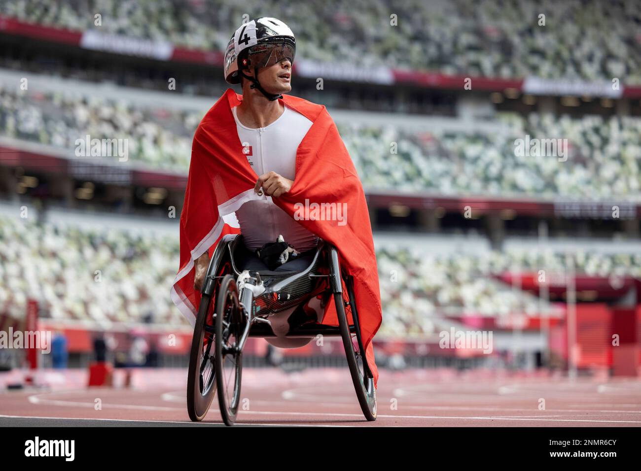 Marcel Hug of Switzerland celebrates his gold medal finish in the Men's ...