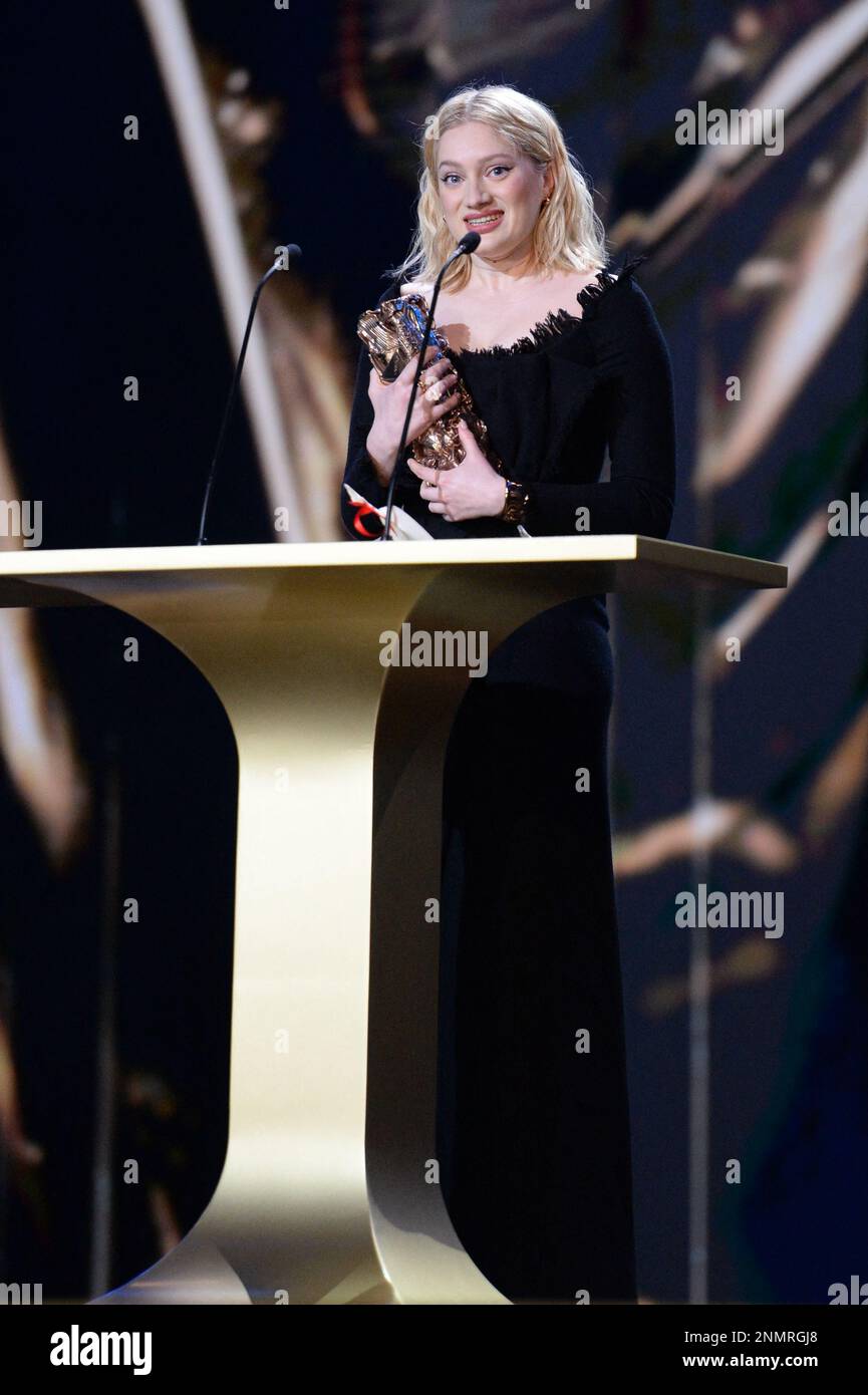 Nadia Tereszkiewicz receives the Best female newcomer Cesar Award for ...