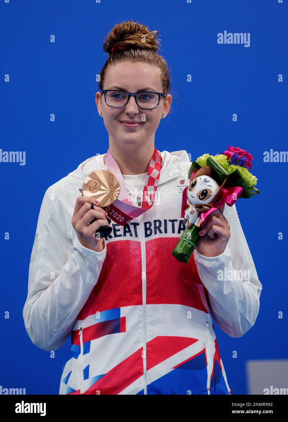 Jessica-Jane Applegate of Britain poses with her bronze medal at the ...