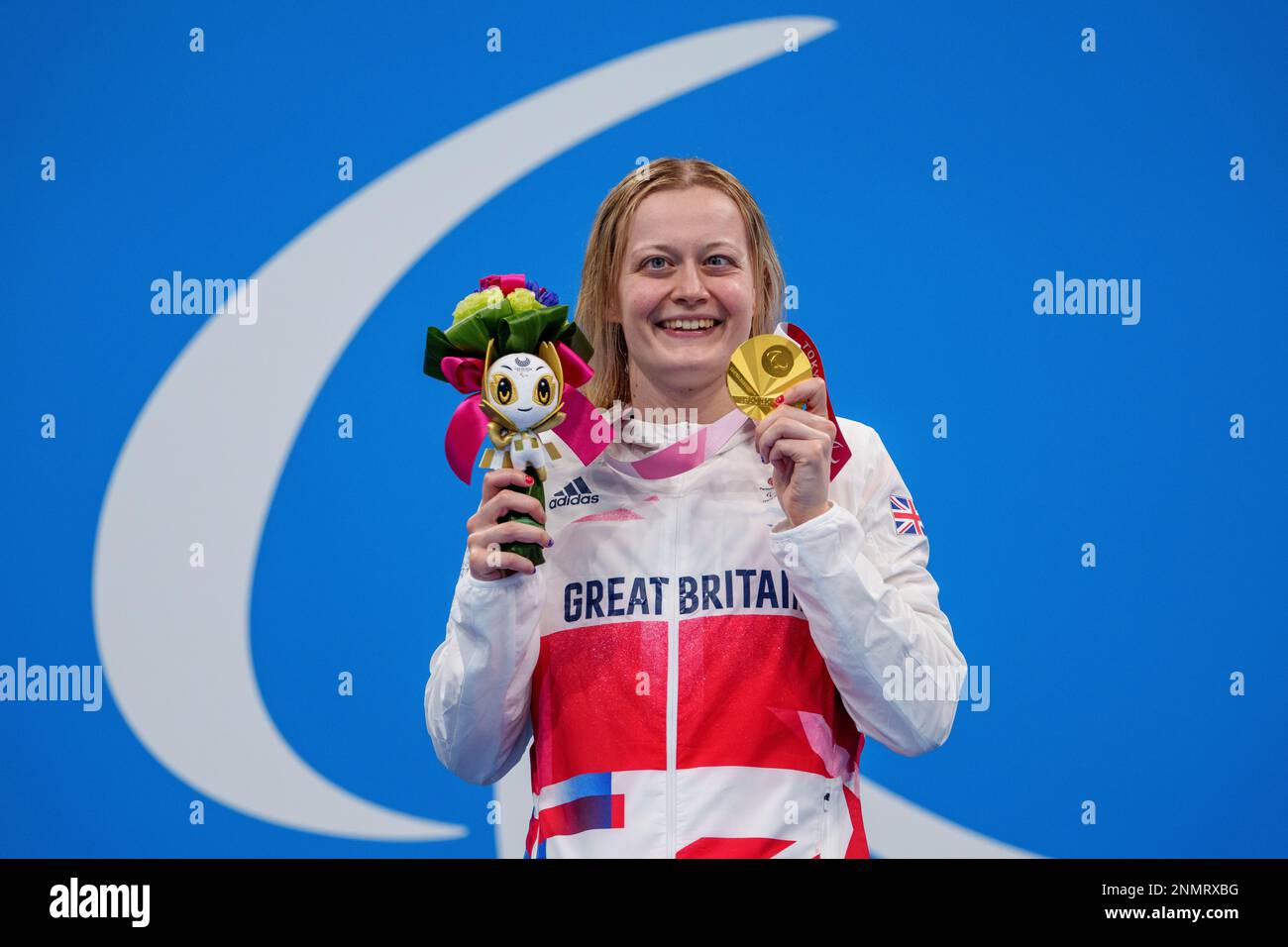 Hannah Russell of Britain poses with her gold medal at the medal ...