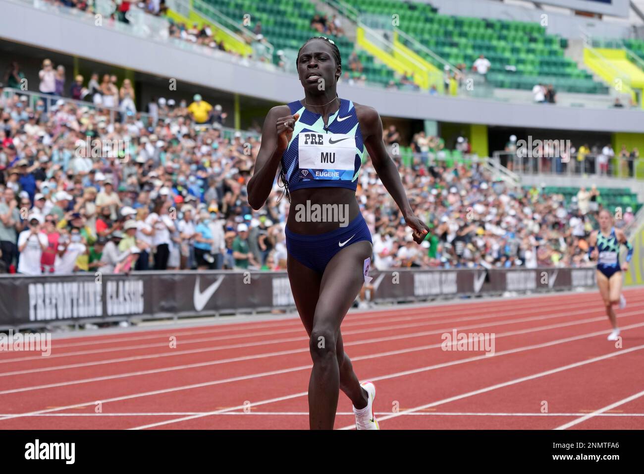 Athing Mu (USA) wins the women's 800m in a meet-record 1:55.04 during ...