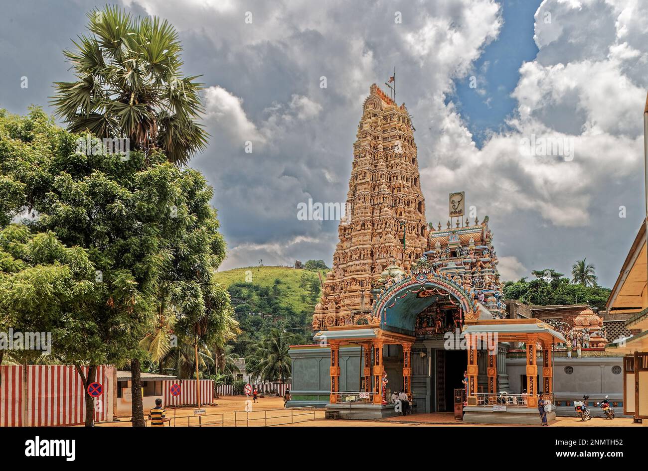 09 09 2007 Muthumariamman Temple or Arulmigu Sri Muthumari Amman Kovil ...