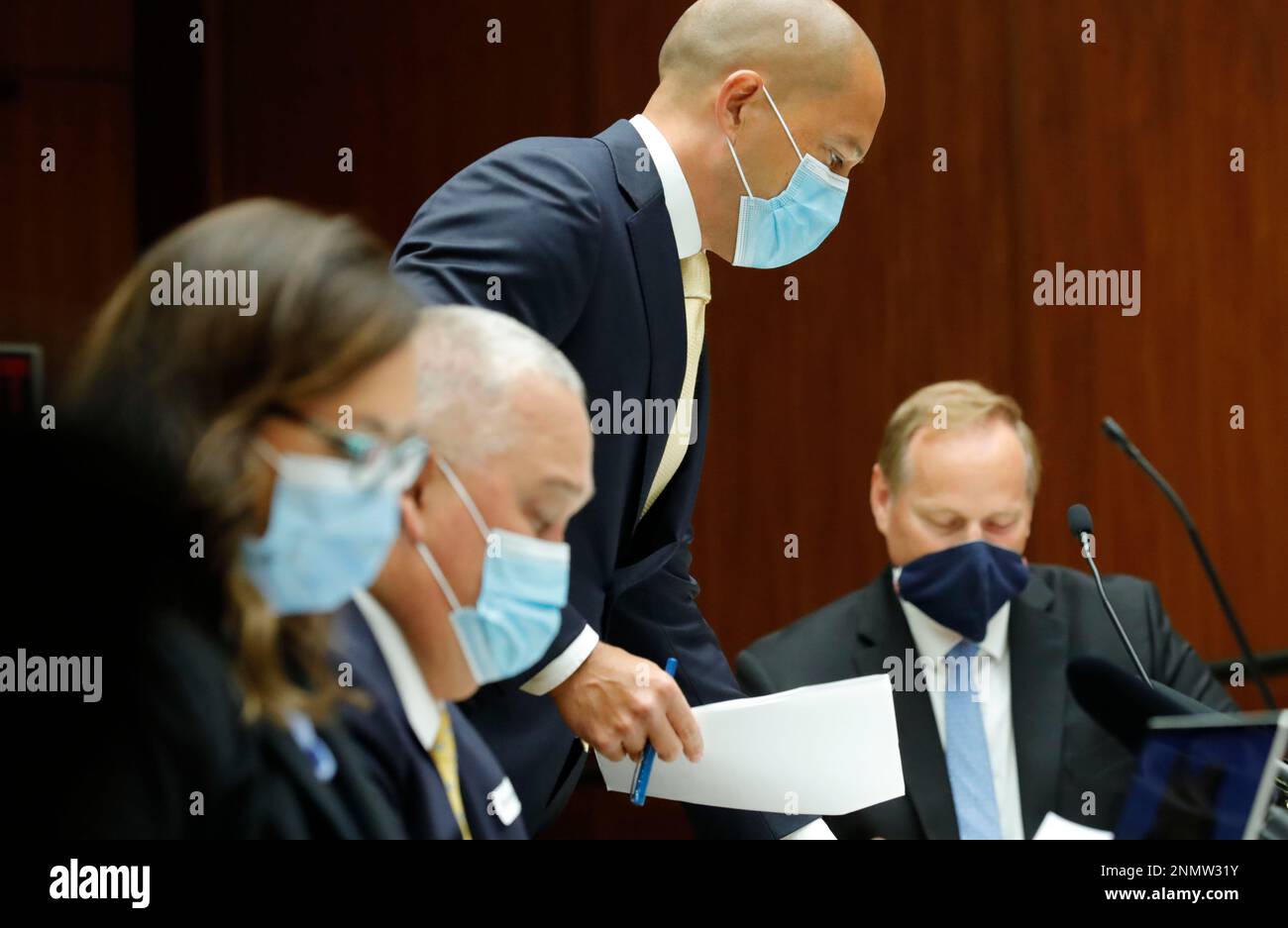 From left, defense attorneys Crystal Glendon, Richard Sing, Thomas ...