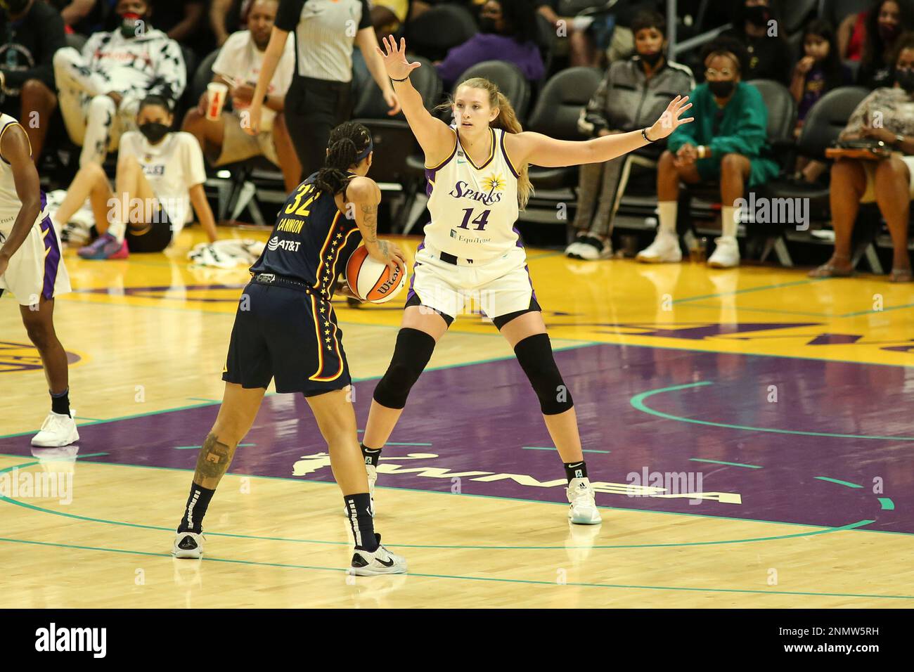 LOS ANGELES, CA - AUGUST 15: Los Angeles Sparks Lauren Cox playing ...
