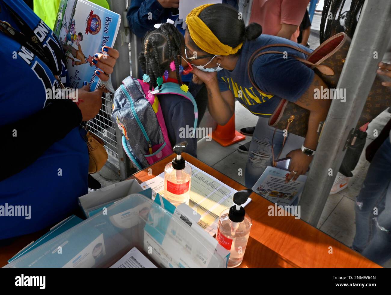 Chanel Campbell kisses her daughter as she drops her off at Normont Elementary in Harbor City on ...