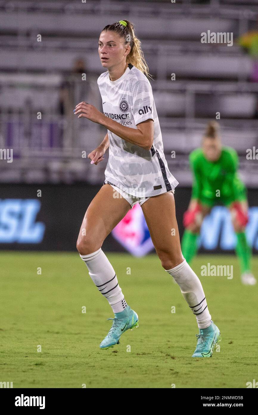 ORLANDO, FL - AUGUST 14: Portland Thorns FC defender Kelli Hubly (20 ...