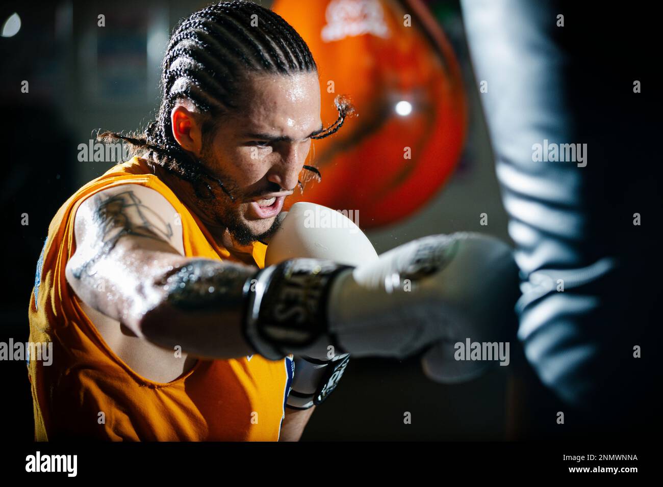 Nico Ali Walsh trains at Top Rank Gym, Monday, July 12, 2021, in Las ...